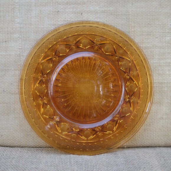 Indiana Glass | Dining | Vintage Indiana Glass Amber Luncheon Plate ...